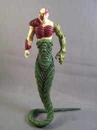 MANGA V/S COMICS: Reptilianos