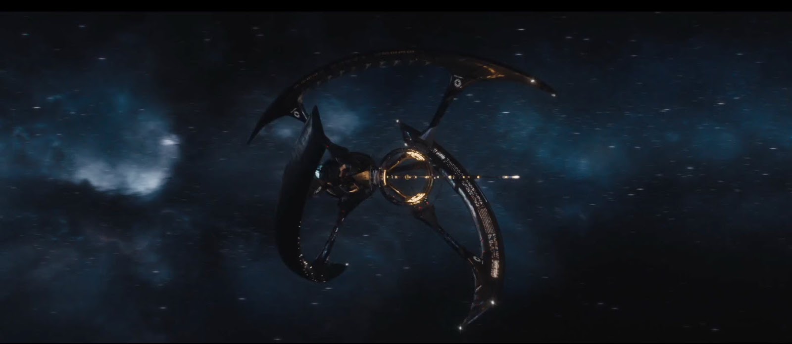 The Armchair Critic: PASSENGERS