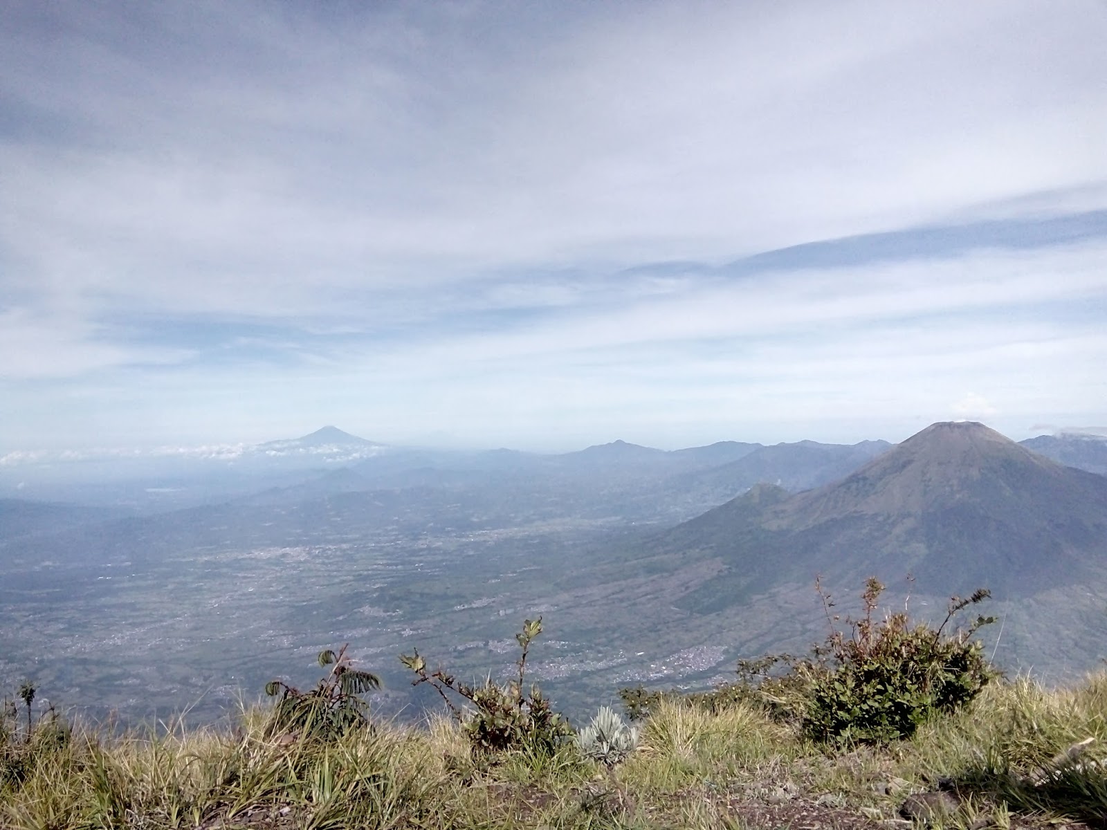 Pendakian Gunung Sumbing via Banaran - VOLCANOTE INDONESIA