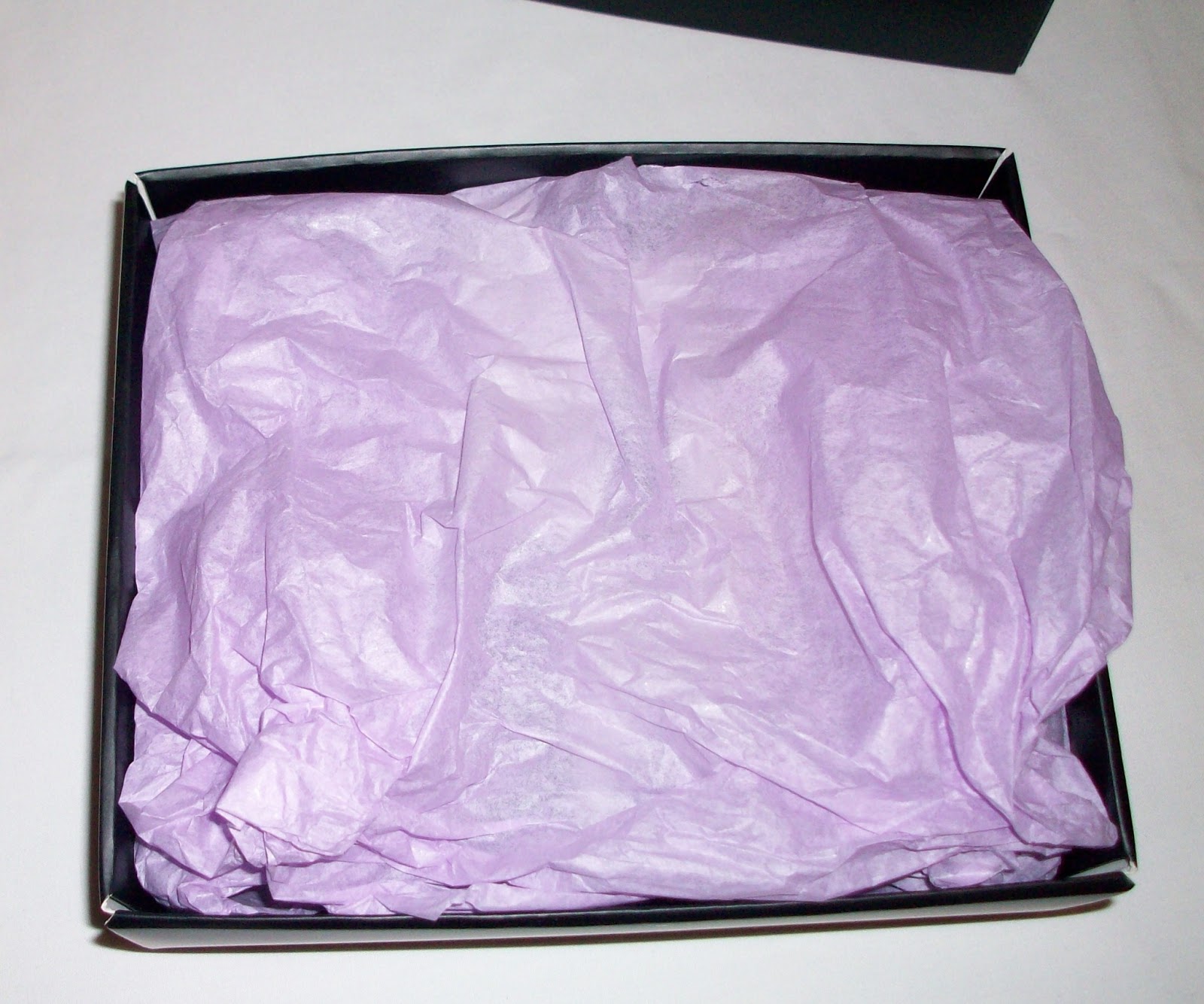 Luxury on the Lips: Violet Box - June 2013