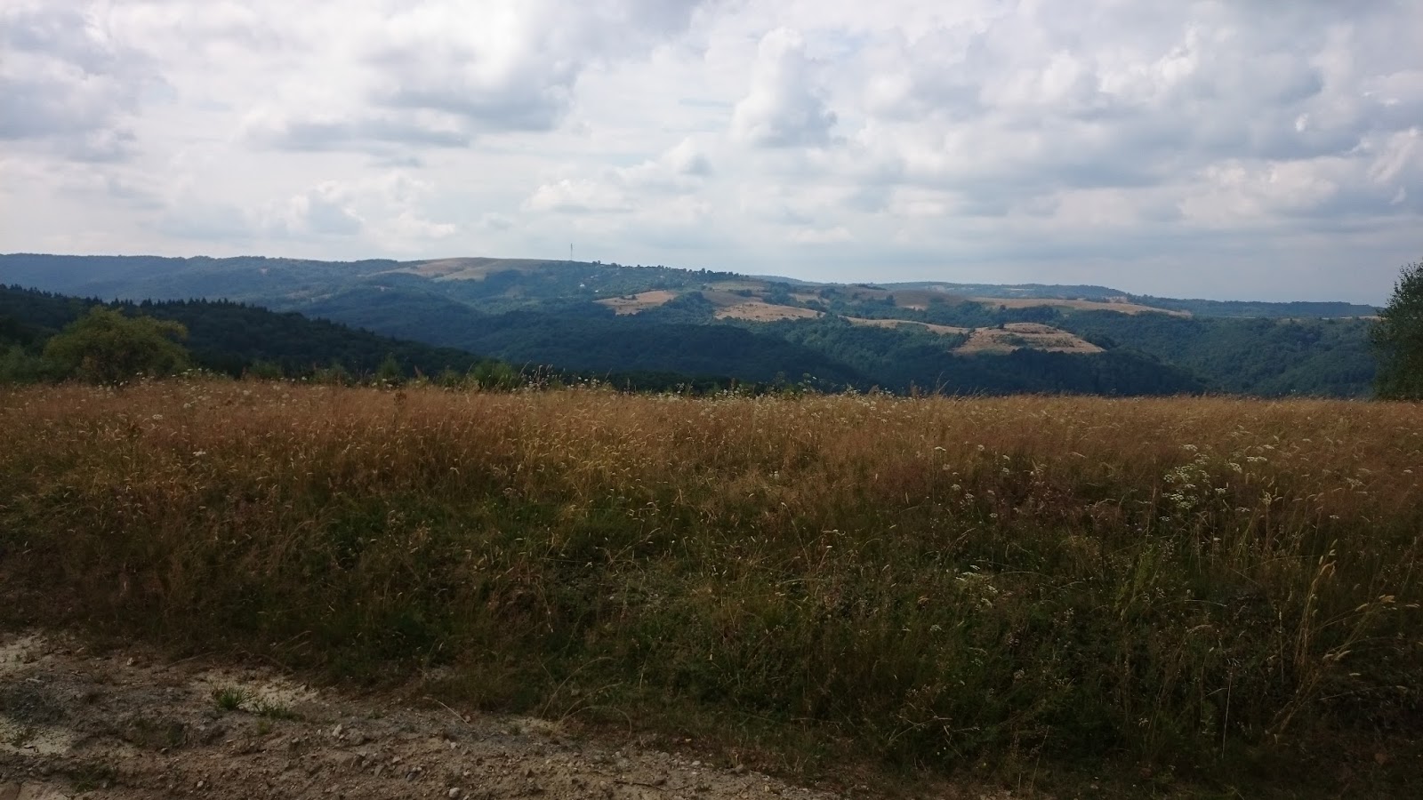 Calatorii, povesti, impresii..: Pe la Padureni