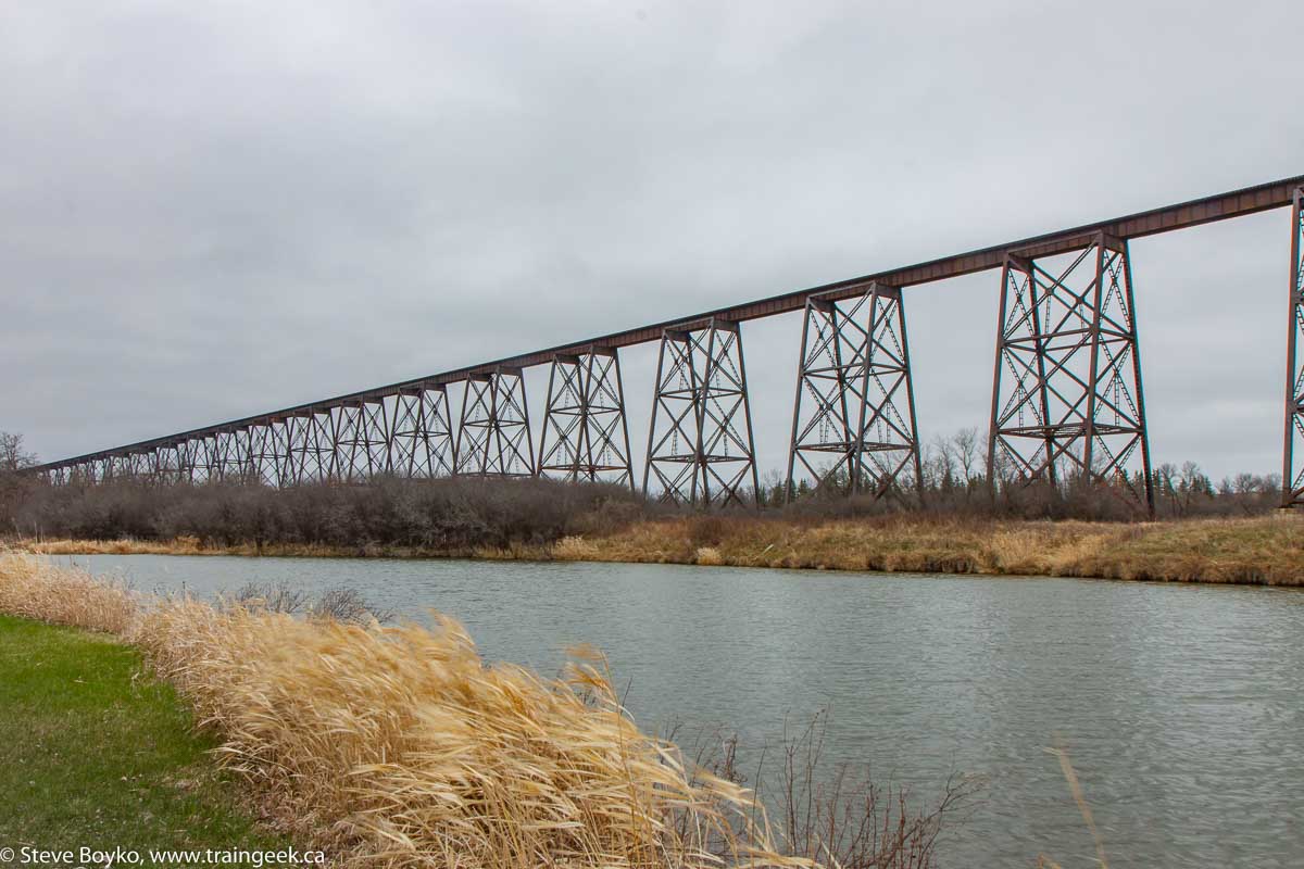 Confessions of a Train Geek: North Dakota's High Line Bridge