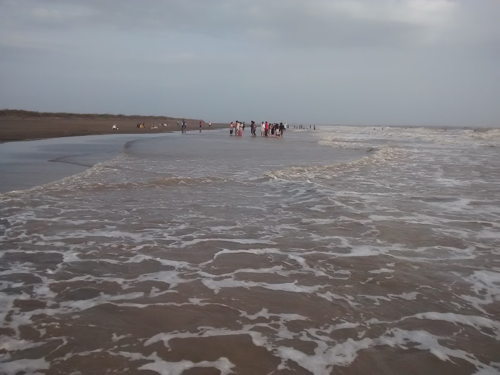 Map less journey with Dr Nitin: Dabhari beach, near surat A hidden ...