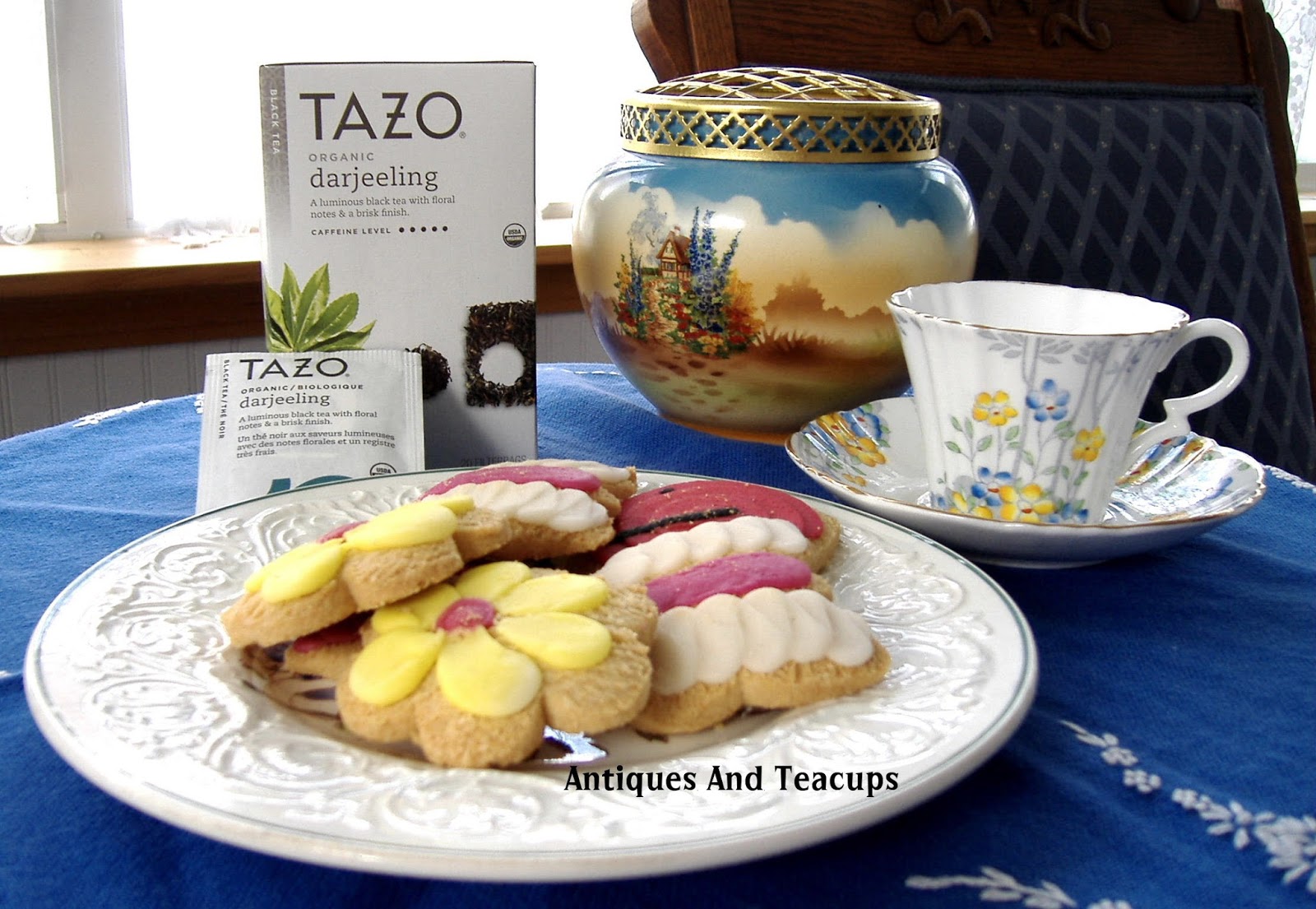 Antiques And Teacups: Tuesday Cuppa Tea, 1930s Tea, Royal Albert ...