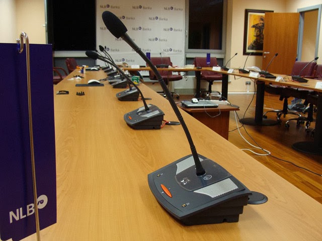 Ester Blog's: AUDIO CONFERENCE