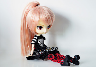 Kono Sekai..: Bonecas: Dal