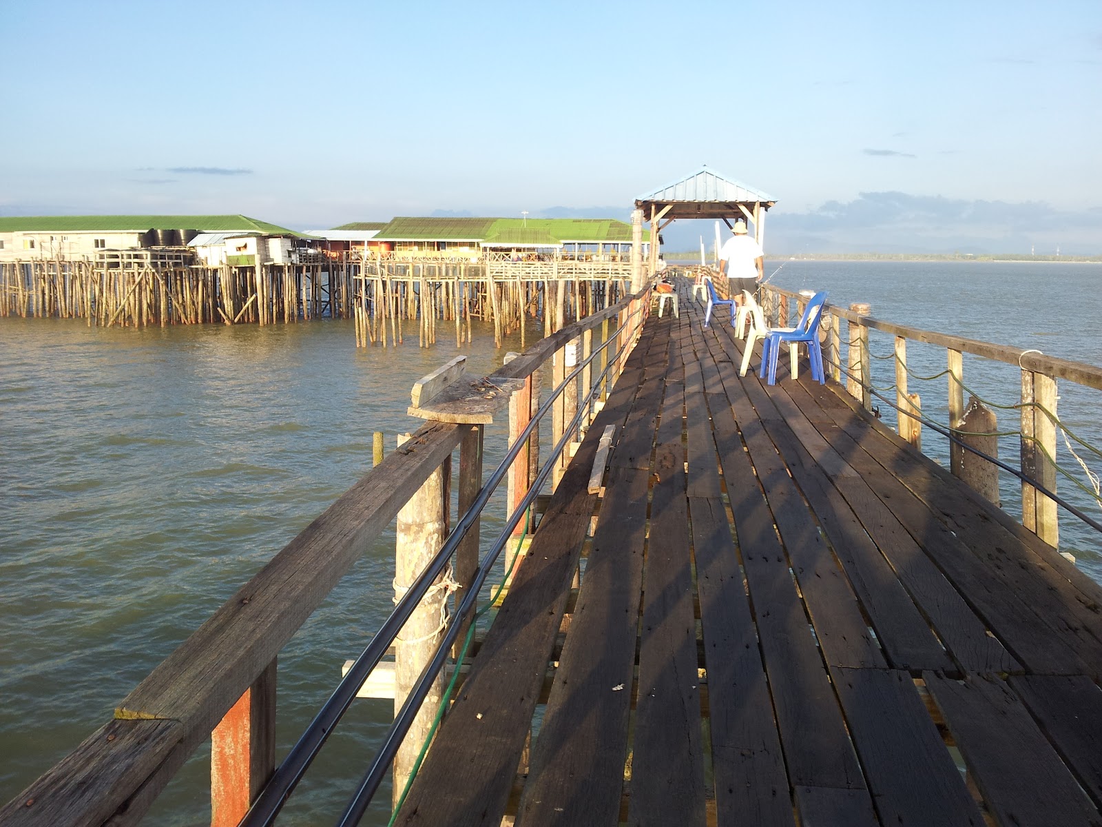 Kisahku: Memancing di Kelong Sri Pantai, Pontian Besar, Johor