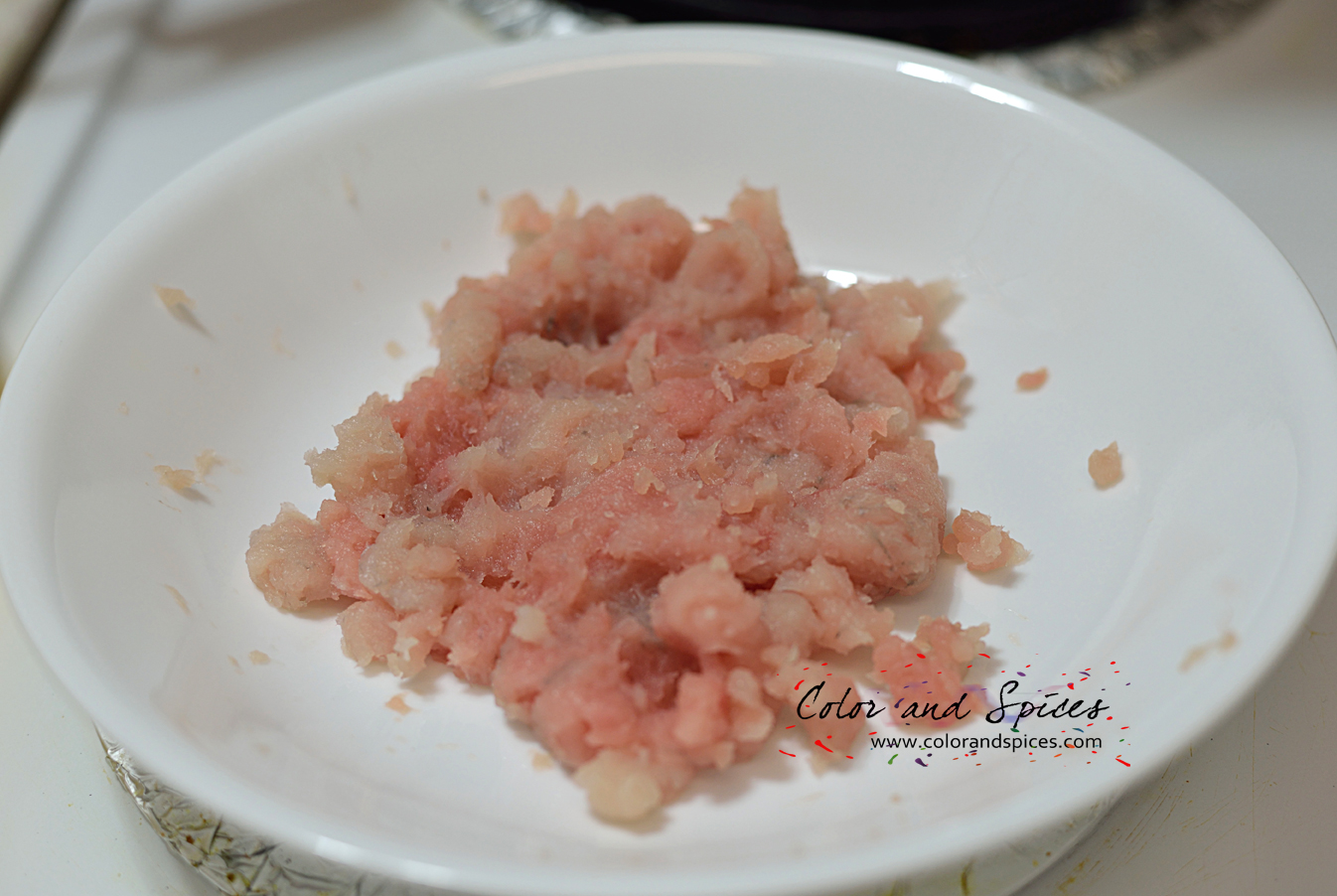 Color and Spices: Chitol macher muthiya..