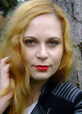 Alice wonders: Un ruj nou: Ruby Valentine by MILANI