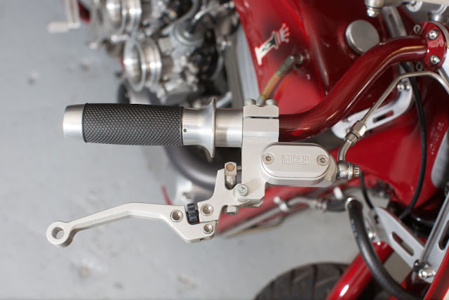 The Crusader - The Challenger – ’96 883