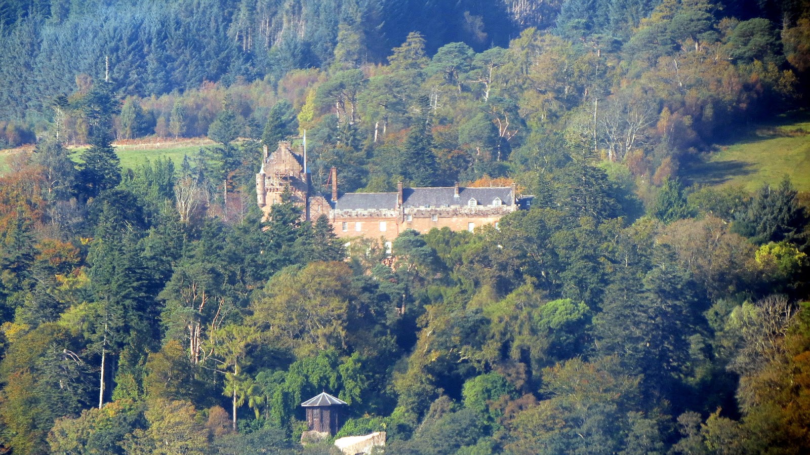 The Glebe Blog: Brodick Castle, Arran