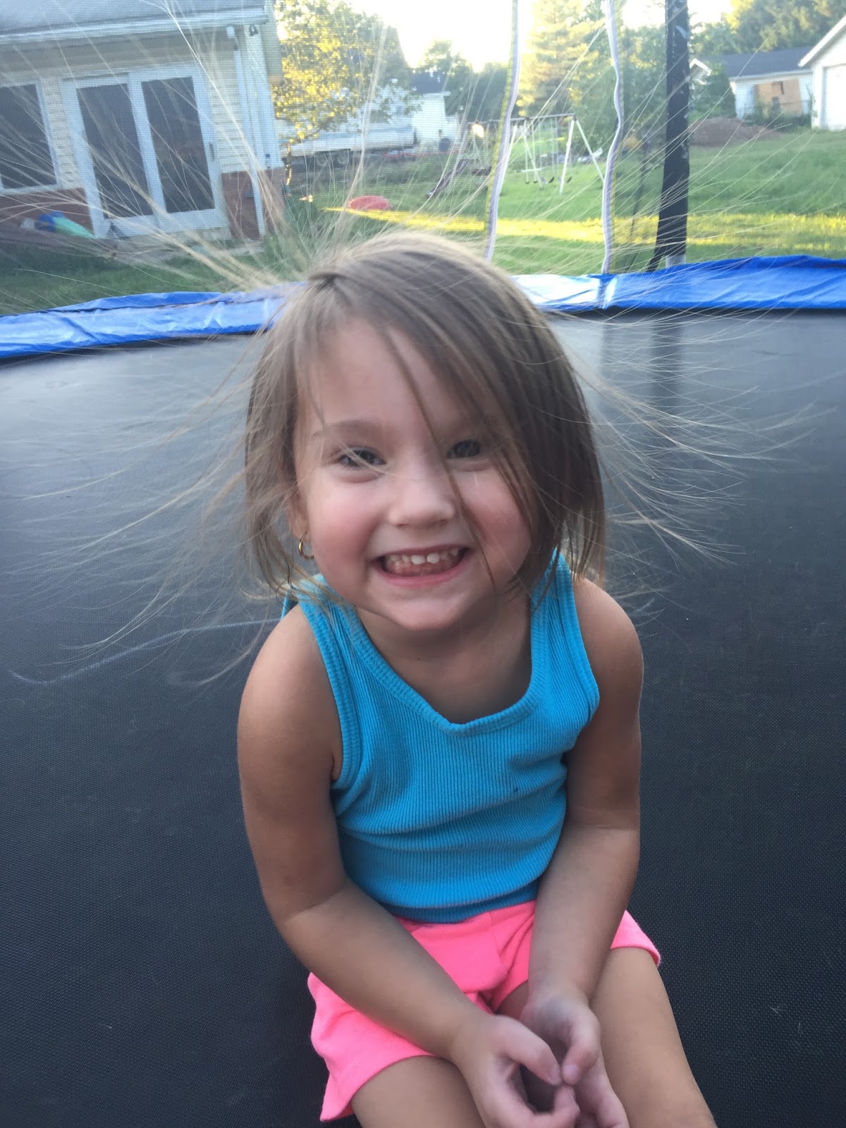 welcome to our blog.: Kylee & Kaylee Three Years & One Month