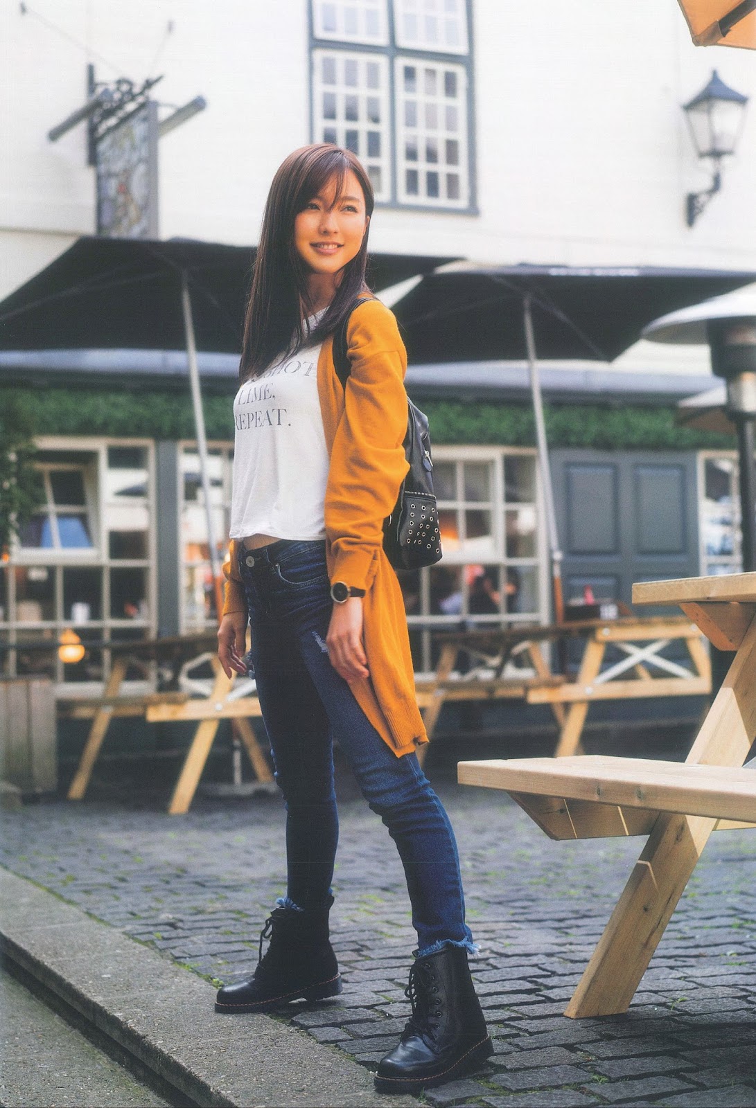 Nao Kanzaki and a few friends: Erina Mano: "Erina" 2018 photobook scans