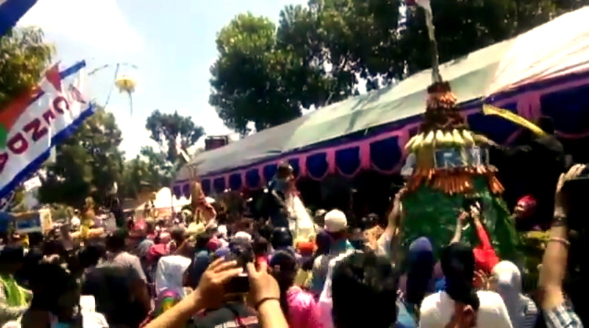 KEUNIKAN SENI DAN BUDAYA KABUPATEN GROBOGAN - KAWAN KURNIA TOUR TRAVEL