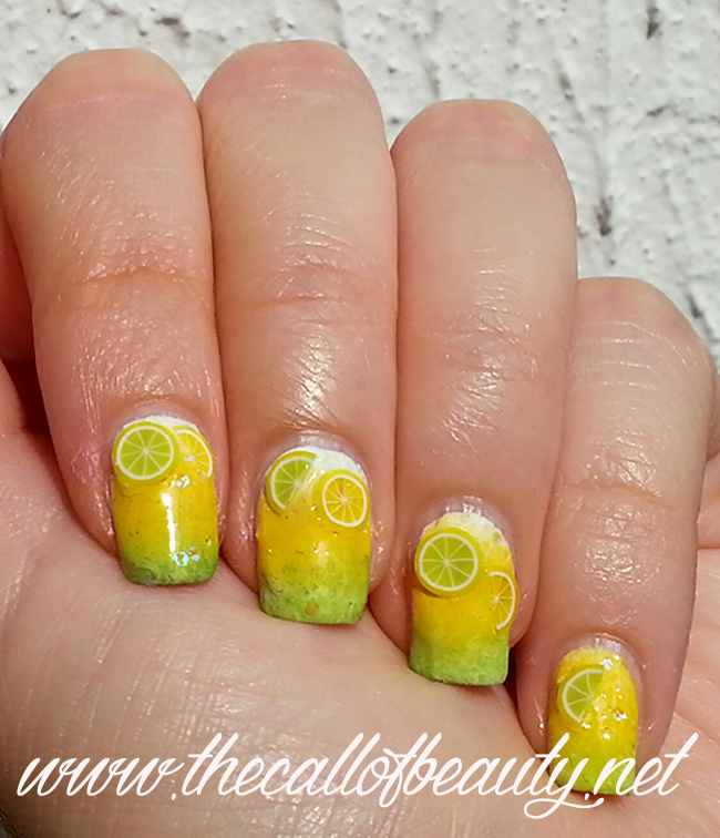 I love gradient manicure in any color!