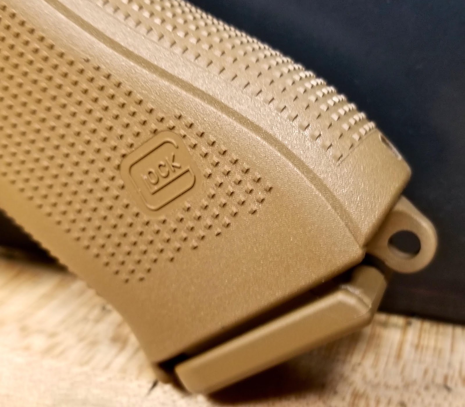 Average Joe's Handgun Reviews: Glock 19X