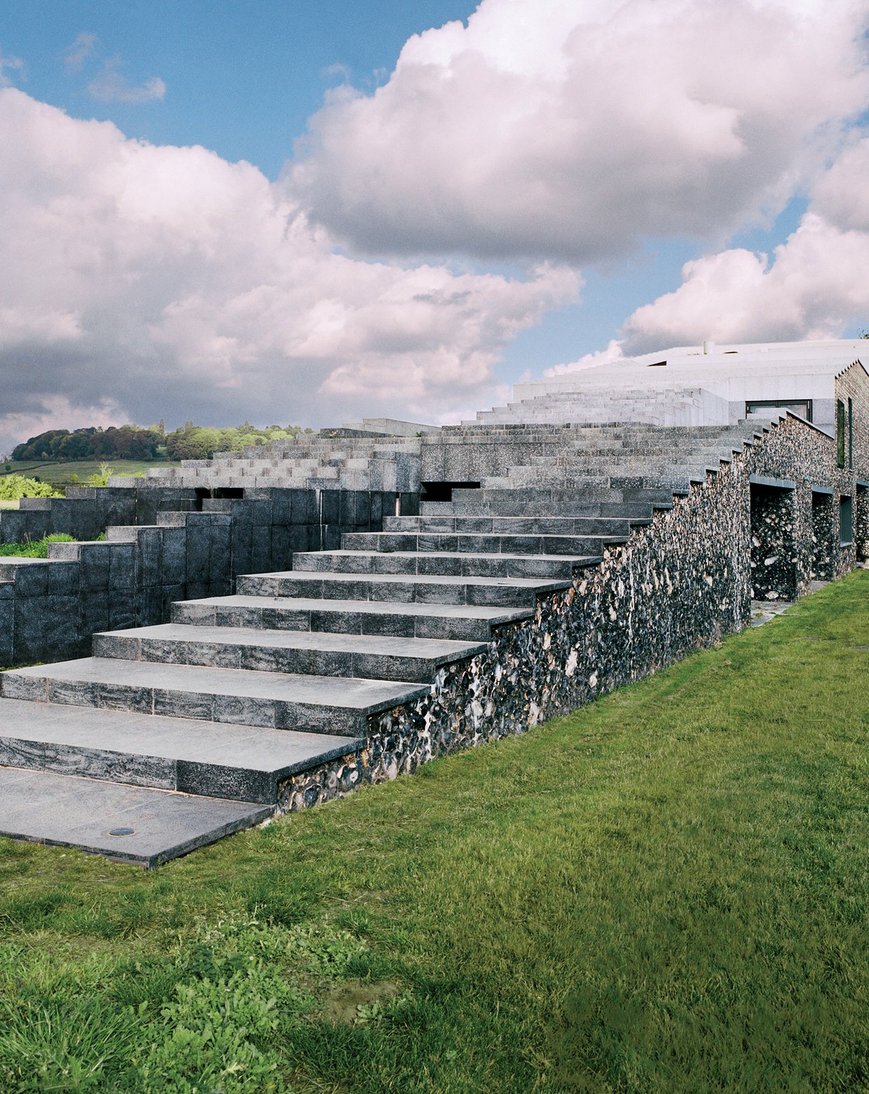 loveisspeed.......: INSIDE LORD JACOB ROTHSCHILD’S MONOLITHIC ENGLISH ...