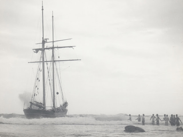 On The Rocks: The Last Voyageof the Brigantine Yankee
