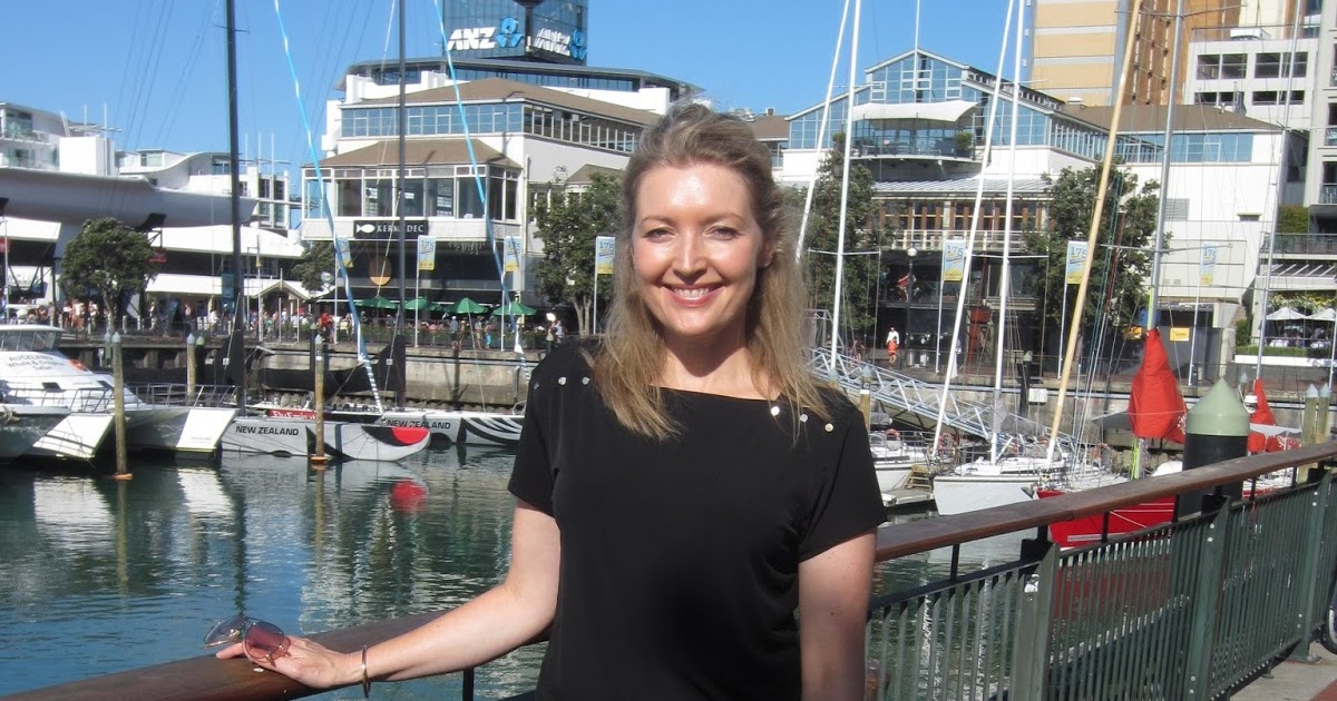 How to be Chic: How to Live an Expensive Life