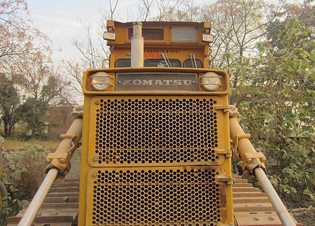 RAFIQ BROTHERS : Komatsu D85-18 Bull Dozer for Sale in Pakistan at ...