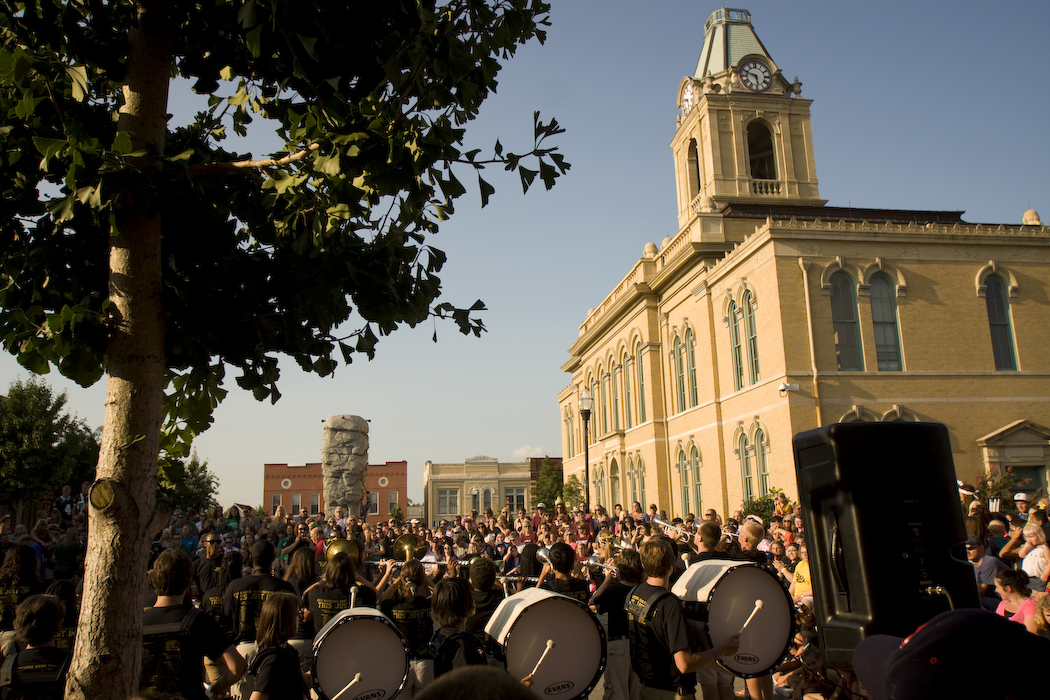 Exploring Lands: The Beeches, Springfield, TN