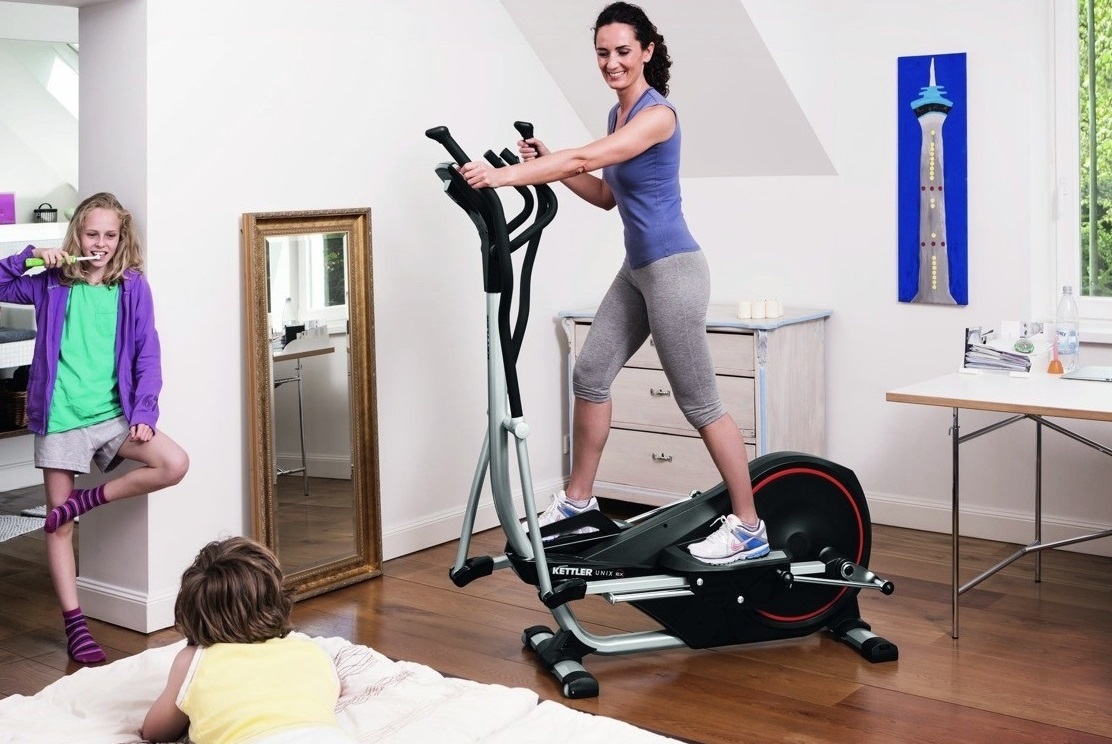 Fitness i odchudzanie: Co dają ćwiczenia na orbitreku?