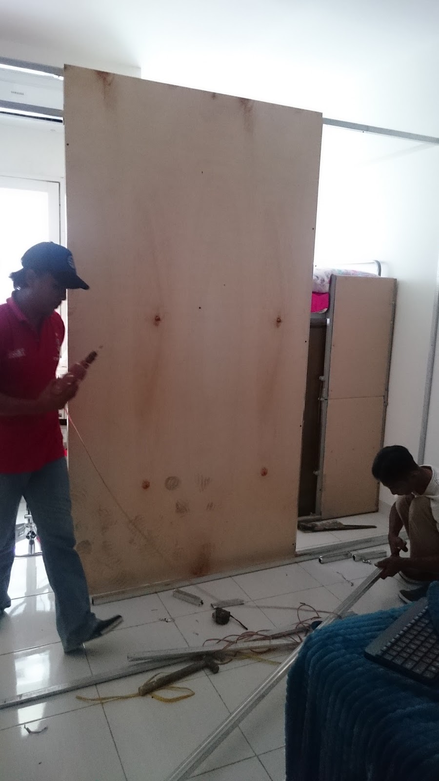 Partisi dan Pintu Sliding Multiplek Finishing HPL Candiland Semarang ...