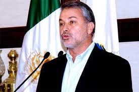 Temas y sucesos // Diálogos : DIALOGOS DE POLITICA