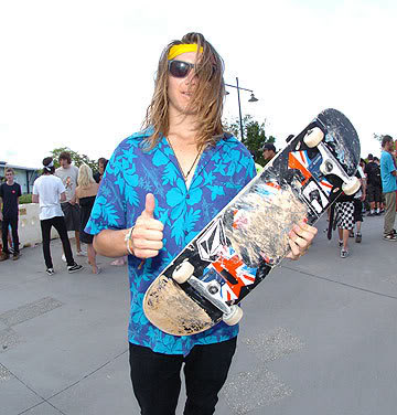 Skateboarding: Sejarah Skateboard dan Perkembangannya