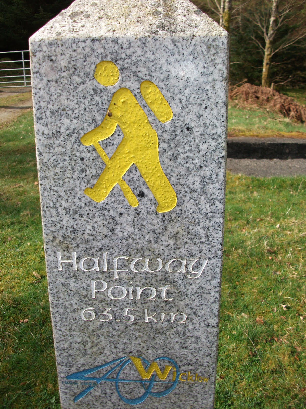 Fiona & Johnny's Mount Everest Challenge 2011: The Wicklow Way ...