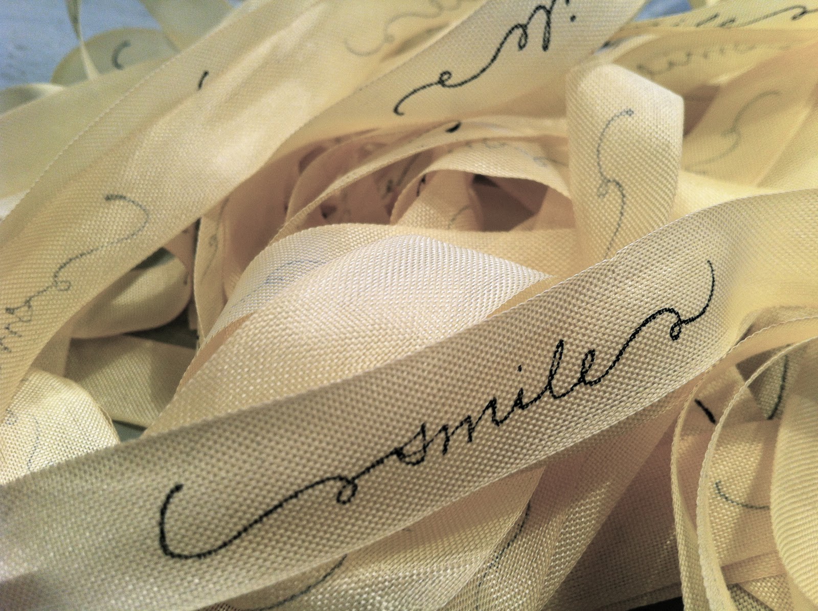 You Could Make That: VINTAGE PRINTED RIBBON TUTORIAL AND A GIVEAWAY!