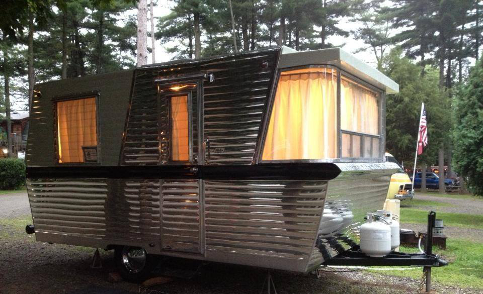 Just A Car Guy: ever heard of the Holiday House travel trailers? Good ...