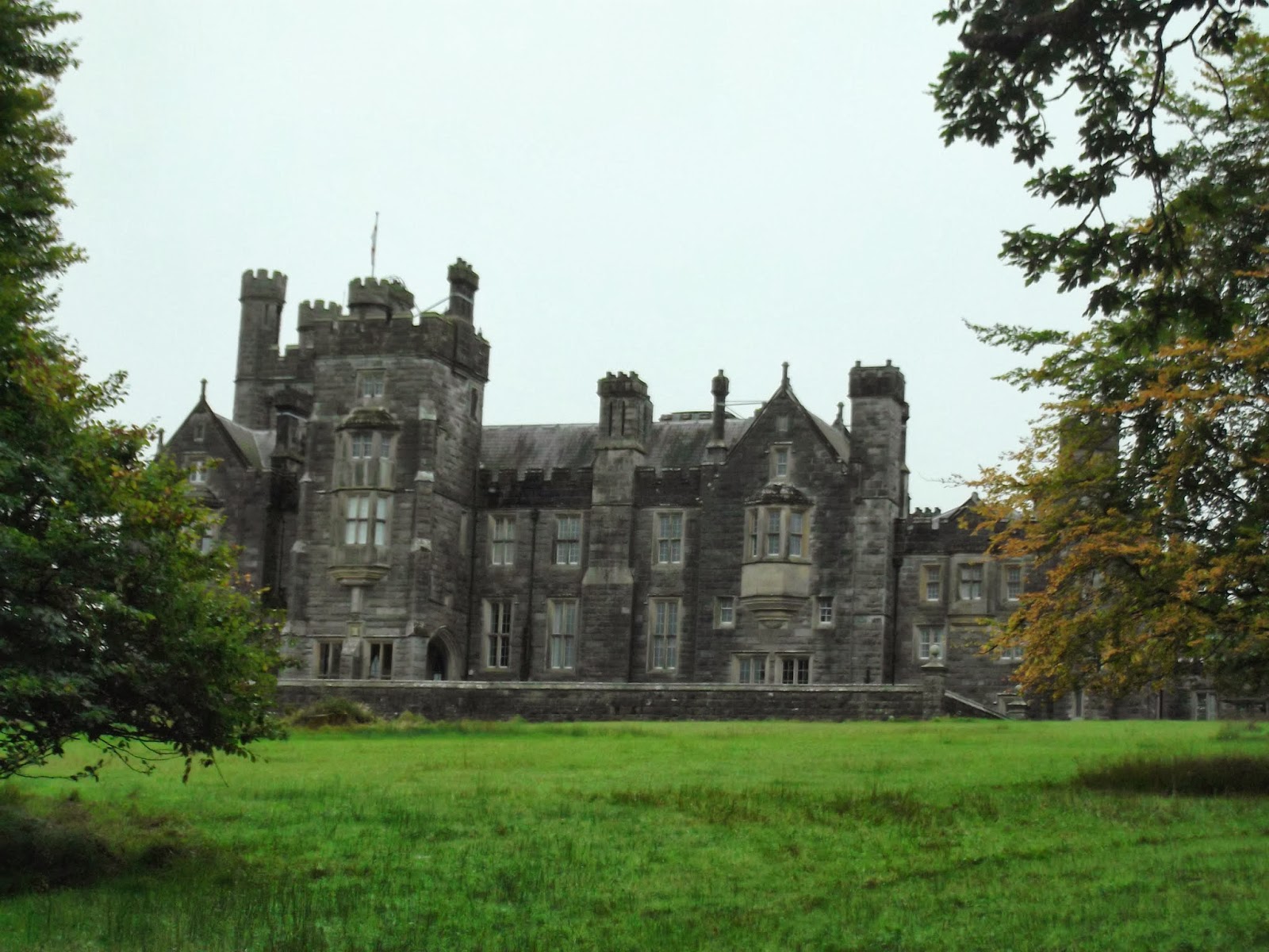 Wimble Wanderings: Crom Castle & ruins; ancient Aghalurcher Church ...