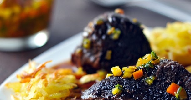 Geschmorte Ochsenbacken mit O sole mio-Faktor ~ Moderne Topfologie ...