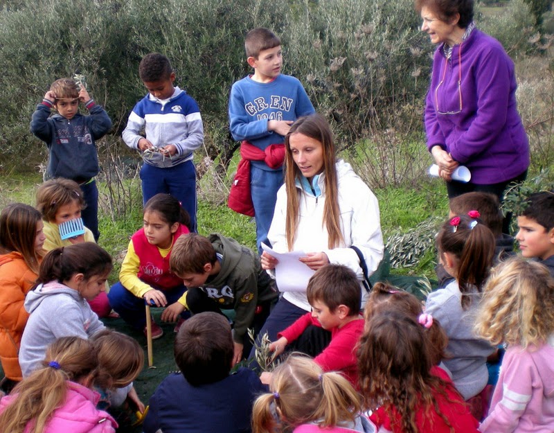 ΤΣΙΡΙΓΟ FM: ΤΙΜΗΤΙΚΗ ΔΙΑΚΡΙΣΗ ΣΤΟ 6/ΘΕΣΙΟ ΔΗΜΟΤΙΚΟ ΣΧΟΛΕΙΟ ΧΩΡΑΣ ...
