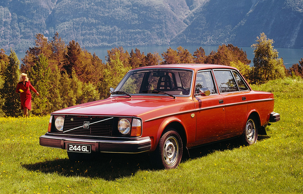 Avengers in Time: 1975, Best selling cars UK