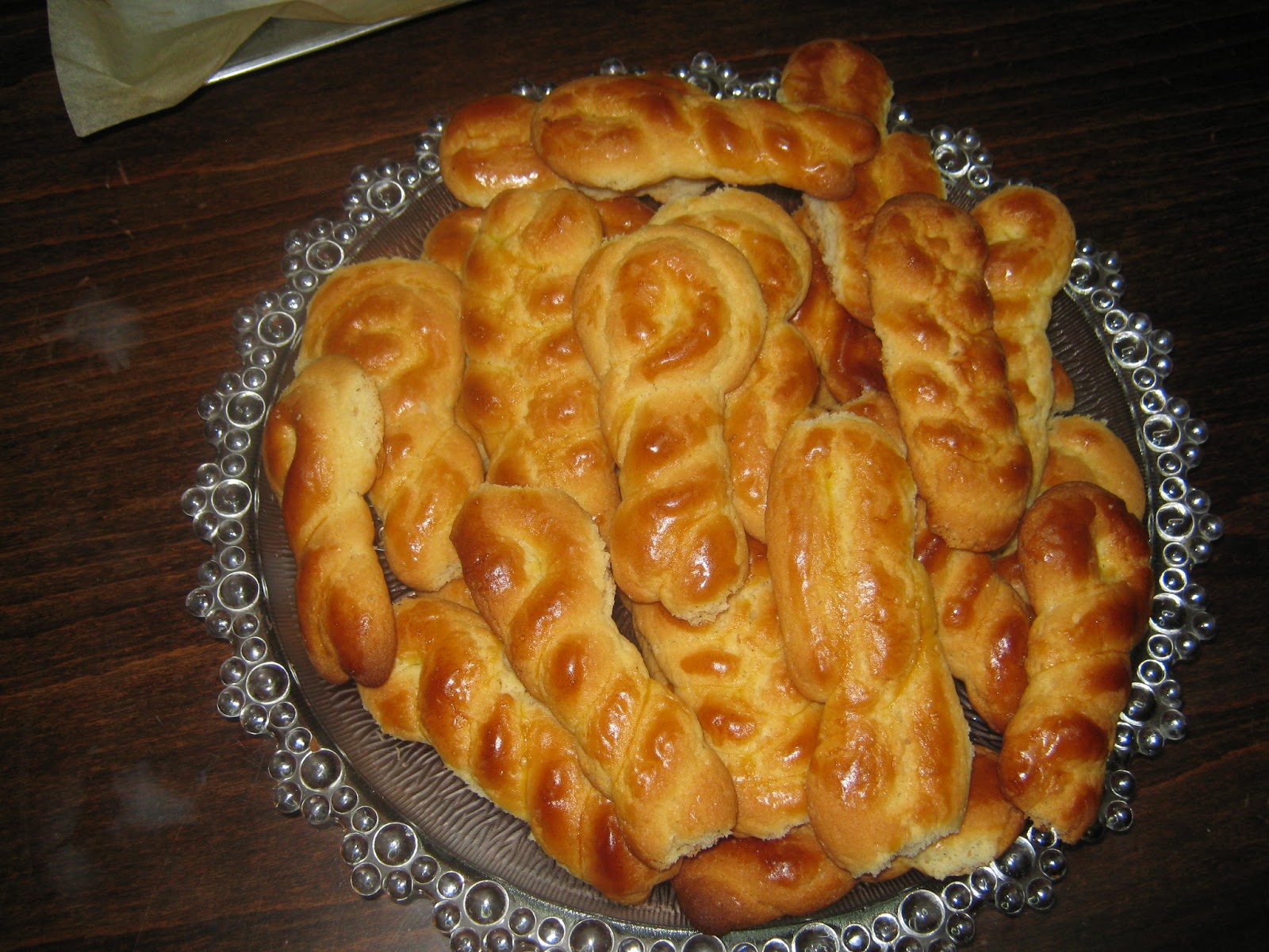 Κρητικά Tραπεζώματα: Τσουρεκάκια- κουλουρακια Πασχαλινά τραγανά ...