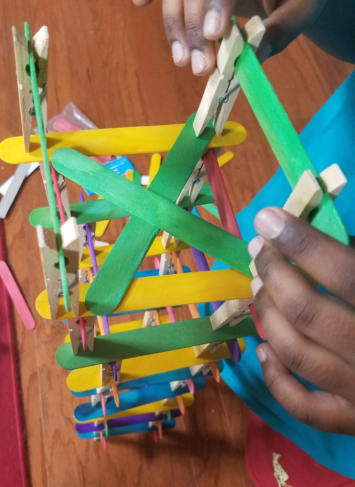 Poetic Mommy: Kids Building Fun Activity - Indoor Play