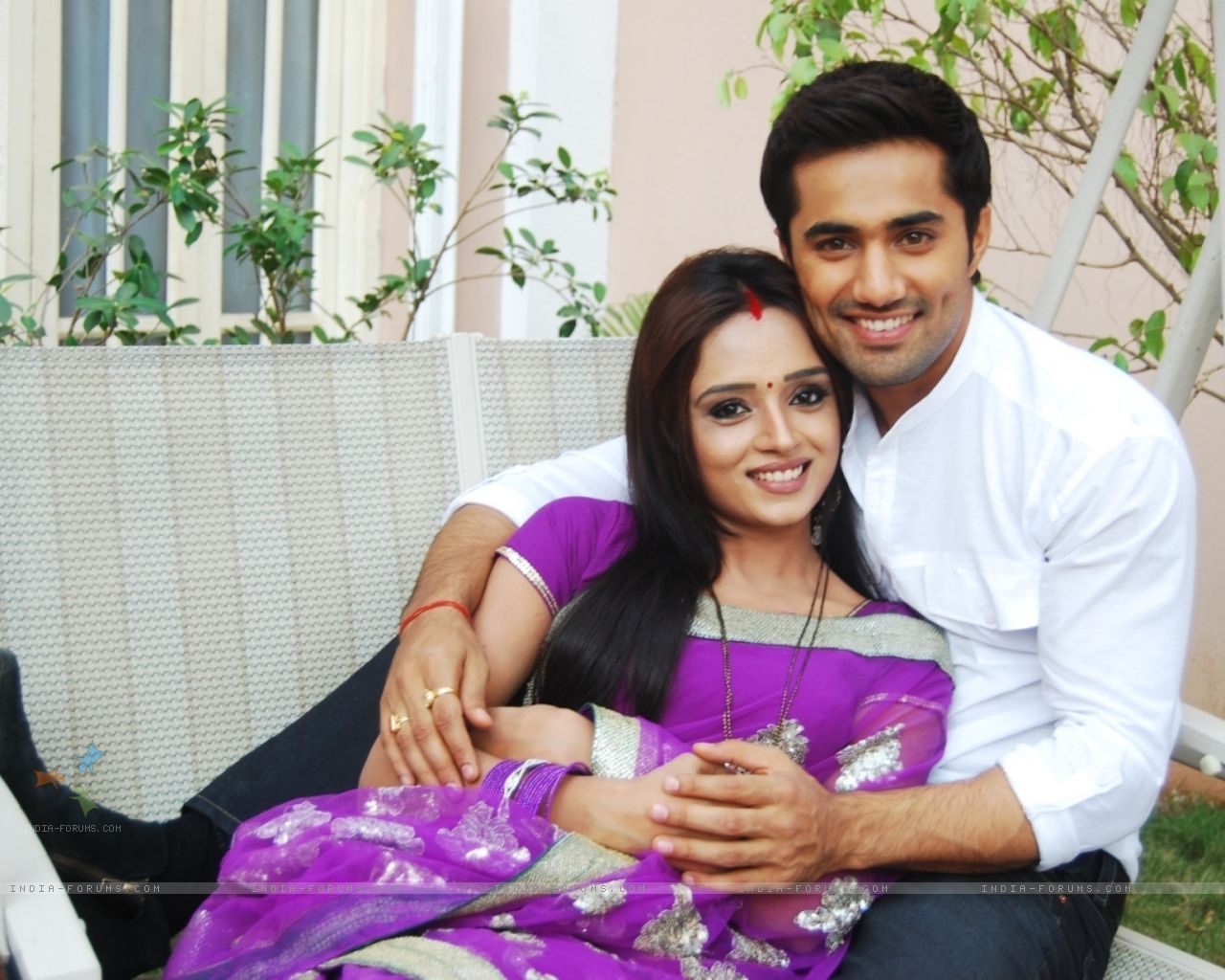 Happy Single Family: Real Single Families