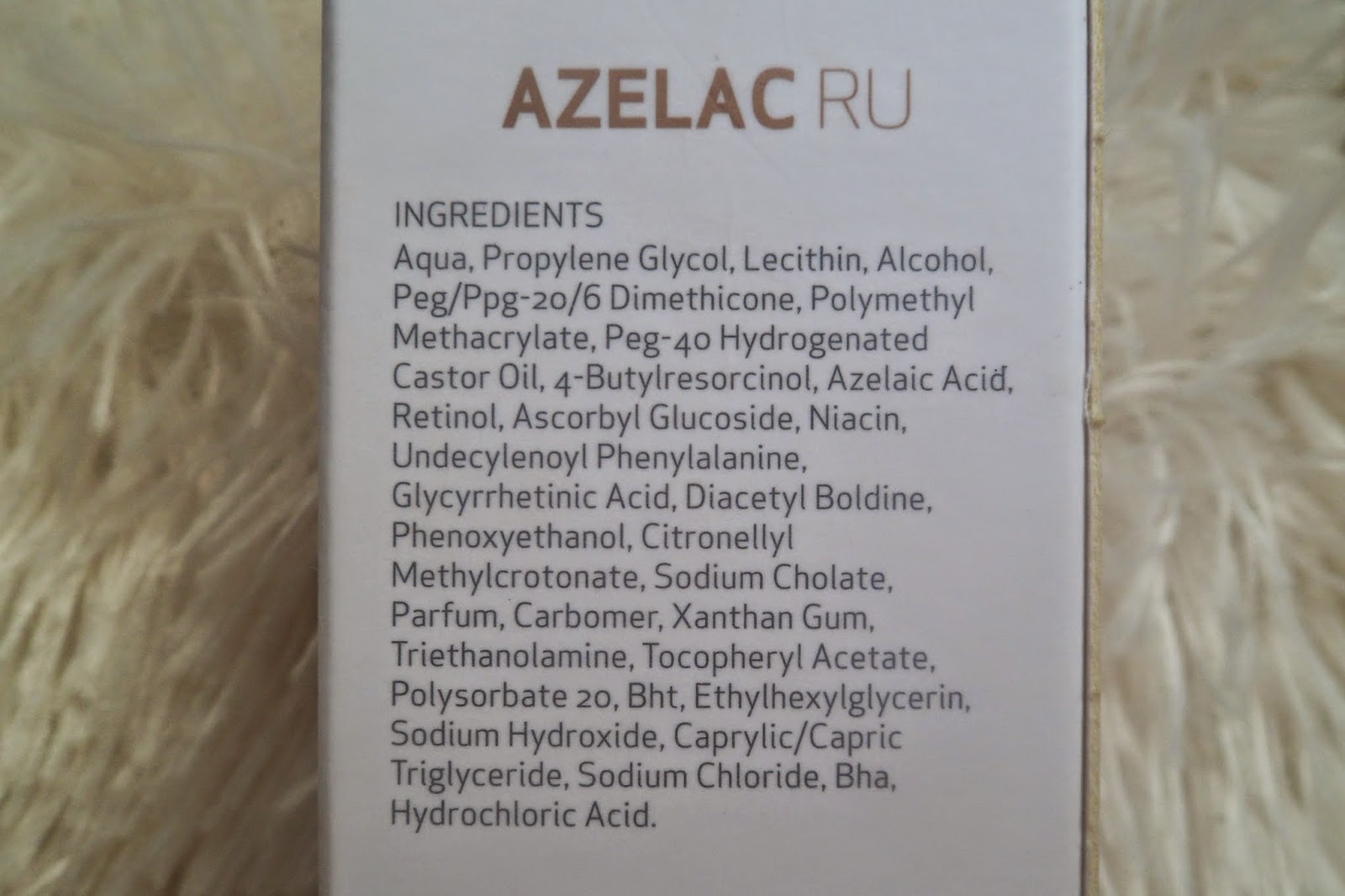 El Rincon de Ro: Luchando Contra las Manchas: Azelac Ru de Sesderma
