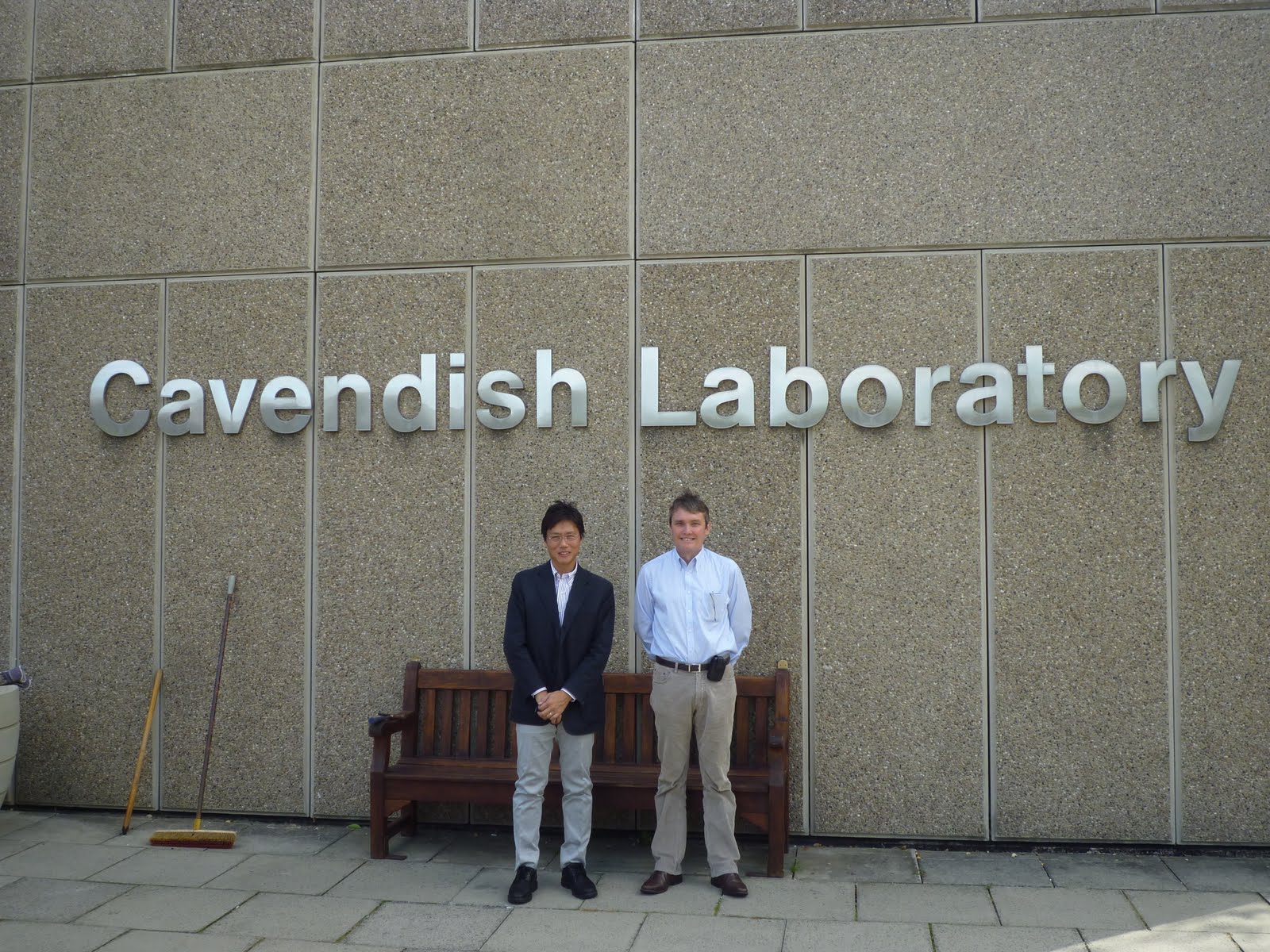 Opera toward new horizon: Cavendish Lab. and CDT in Cambridge University
