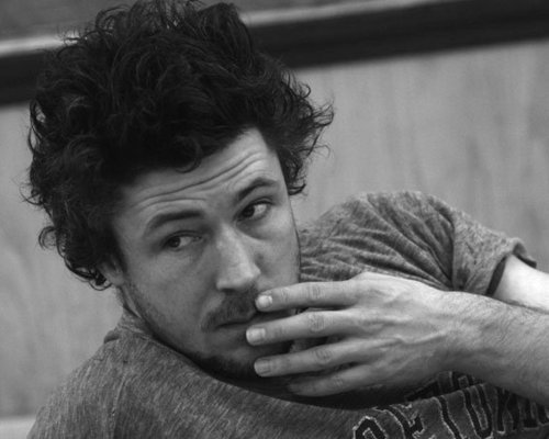 IAV: Aidan Gillen