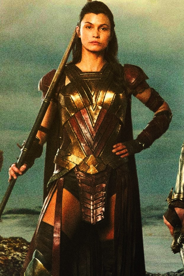 She's Fantastic: Wonder Woman Movie - MENALIPPE!