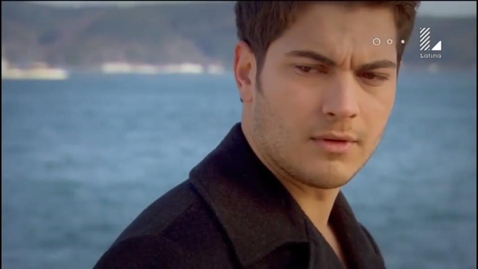Cagatay Ulusoy The Best: Gulsum le conto todo a Emir El Secreto de Feriha