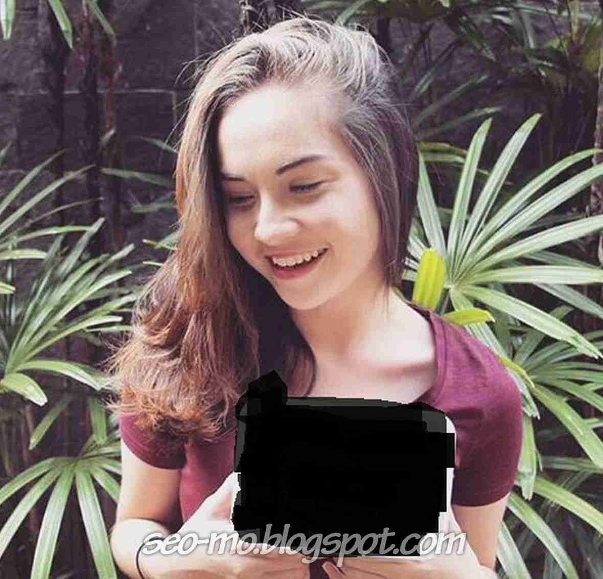 Biodata dan Foto Elina Joerg Terbaru