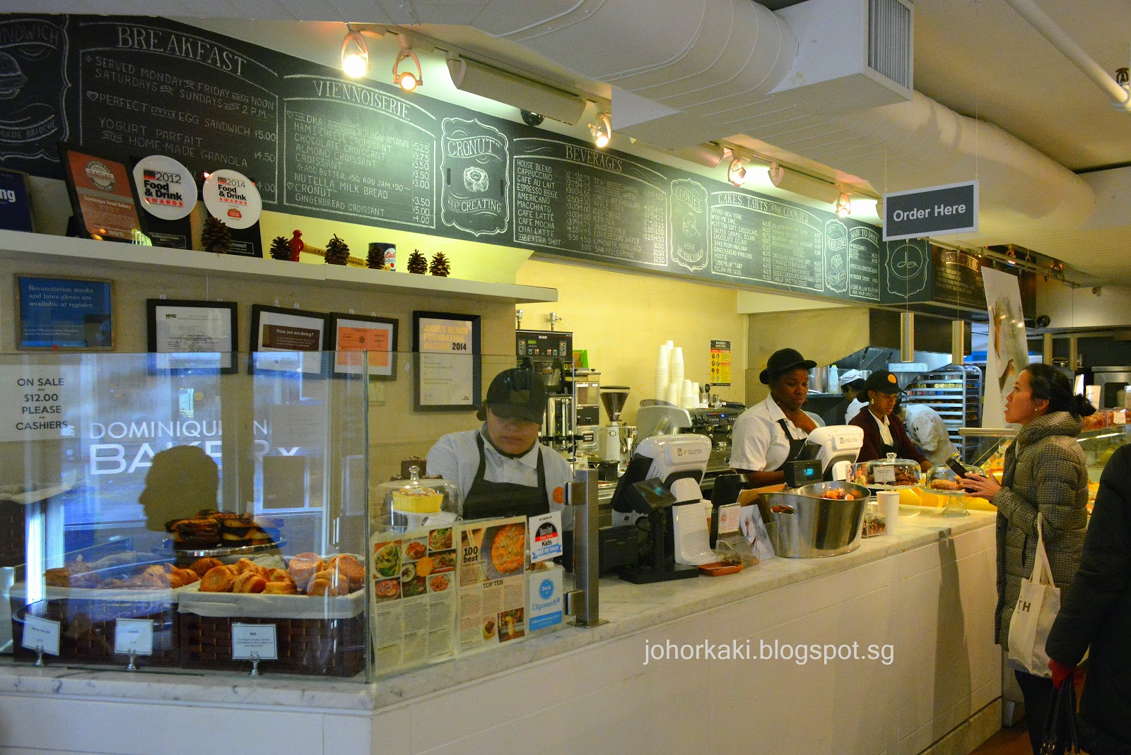 Cronut at Dominique Ansel Bakery, NYC New York |Tony Johor Kaki Travels ...