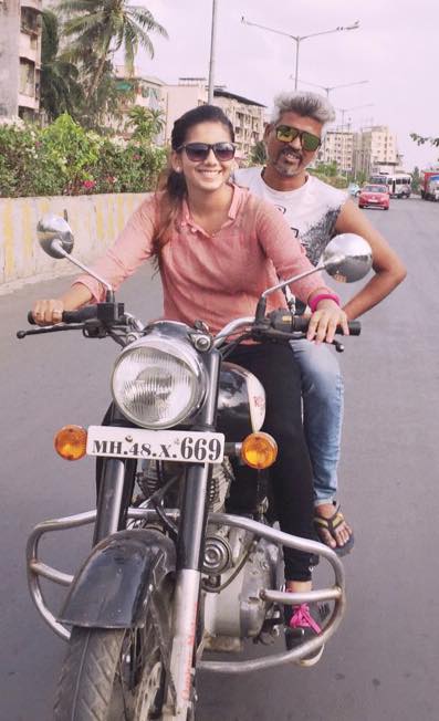 IndiaGirlsOnBike - Women Empowerment Of India: 2016