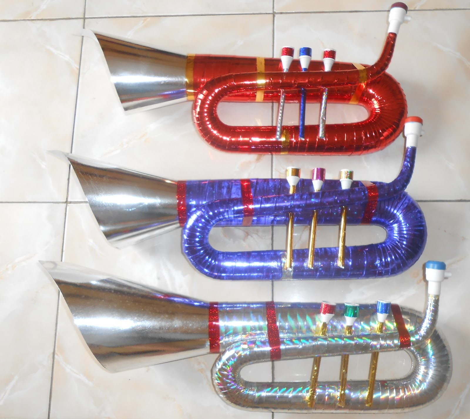 ANEKA JENIS TEROMPET TAHUN BARU DIGITOYS | DIGITOYS