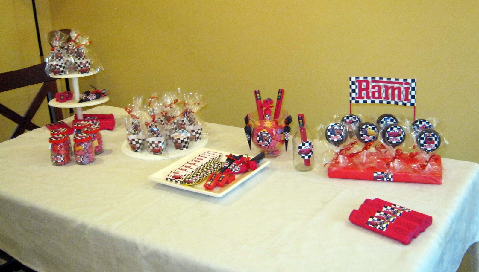 Diseños Blu: Cumple de Cars para Ramiro