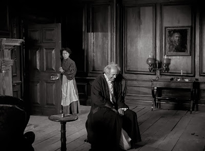 Holiday Film Reviews: Scrooge (1951)